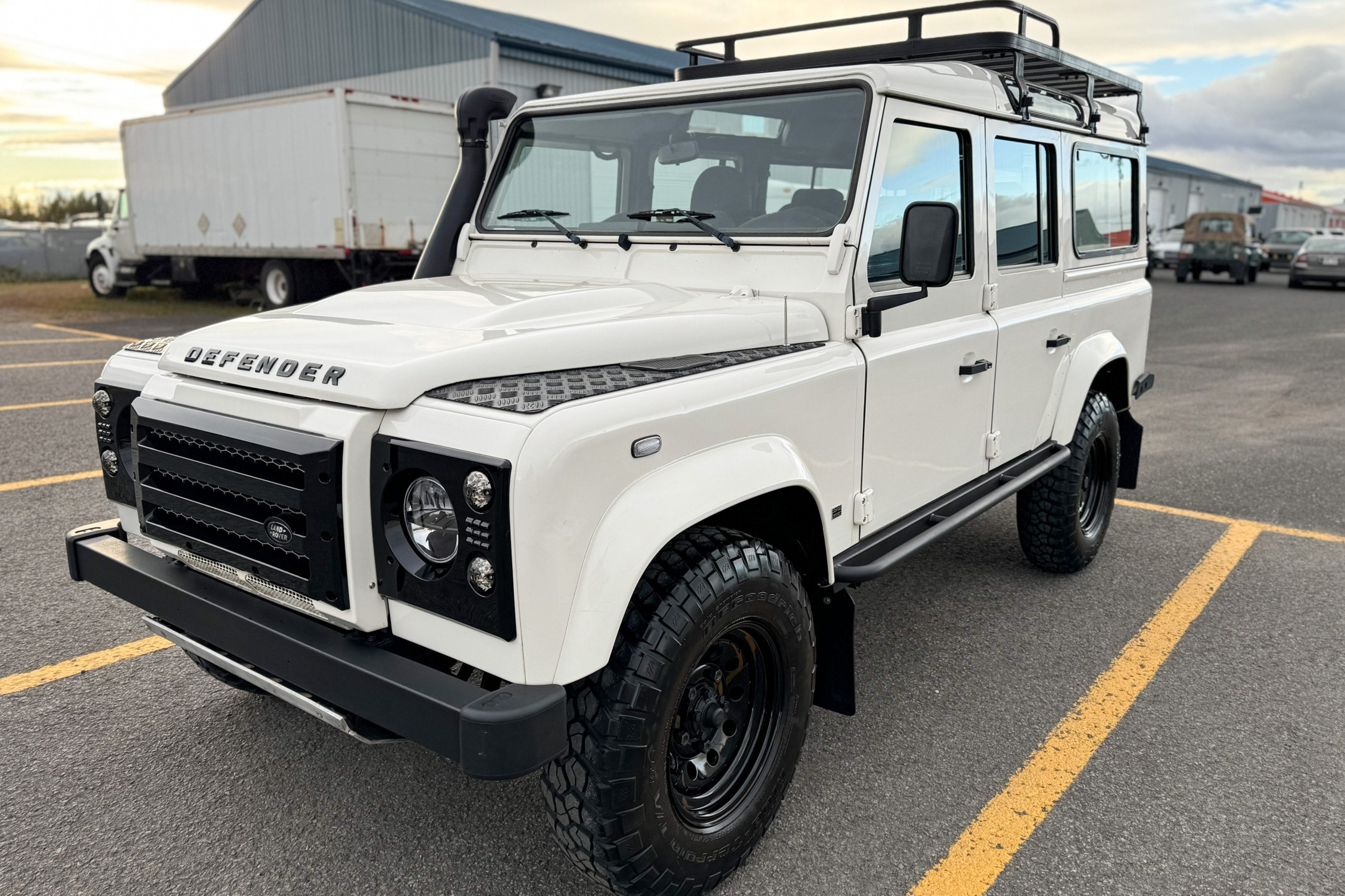 LIFTED PUMA-POWERED 2009 LAND ROVER DEFENDER 110 – VSR Imports